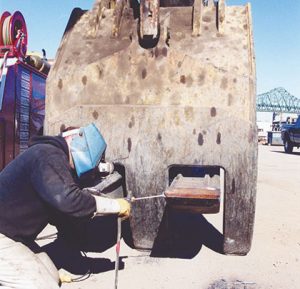 7 Tips for Welding Abrasion-Resistant Plate | Modern Contractor Solutions