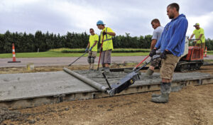 Roller Screeds | Modern Contractor Solutions